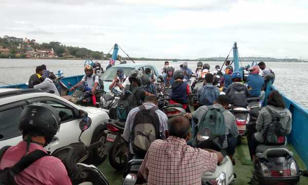 Are Goan ferry boats maintaining social distancing amid COVID19 ...