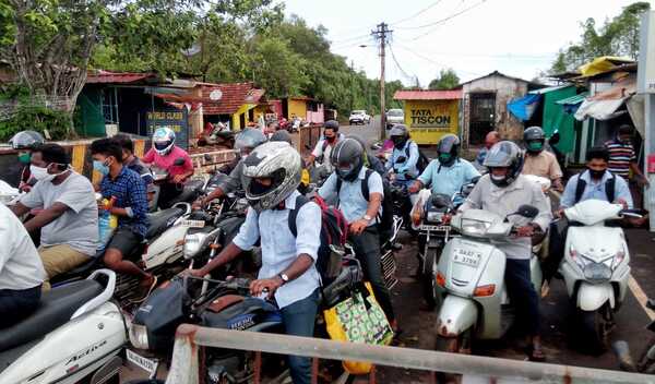 Are Goan ferry boats maintaining social distancing amid COVID19 ...