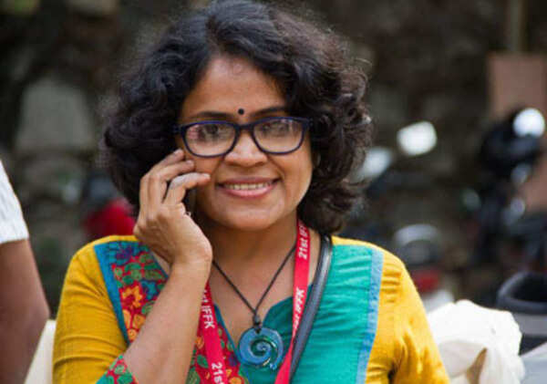 Stephy Xavior, Vidhu Vincent and Asha Achy Joseph respond to the ...