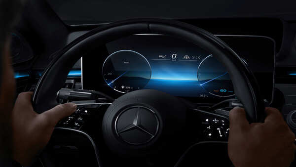 Mercedes-Benz S-Class: 2021 Mercedes-Benz S-Class MBUX infotainment ...