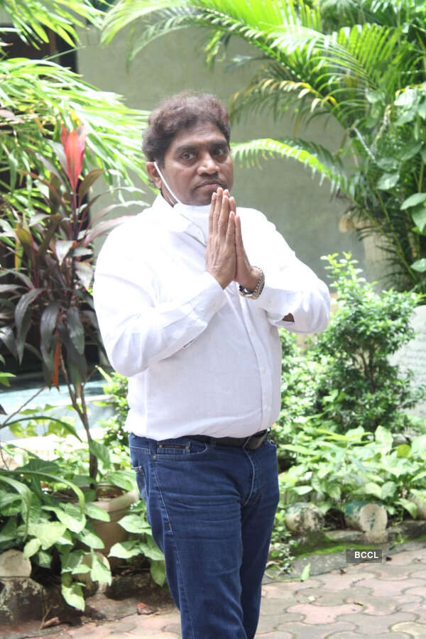 Veteran actor Jagdeep passes away: Jaaved Jaaferi, son Meezaan and ...