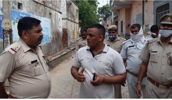 Gang wars reined in, soldier returns to battle-torn home in UP after 7 ...