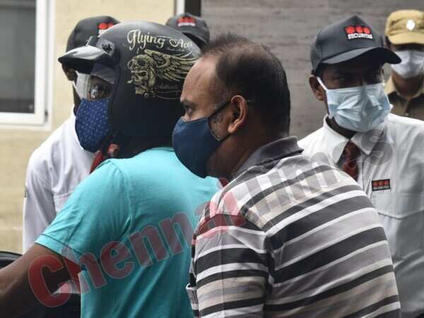 SP Balu Health Latest News / SPB in Hospital: SP Balasubramanyam's son ...