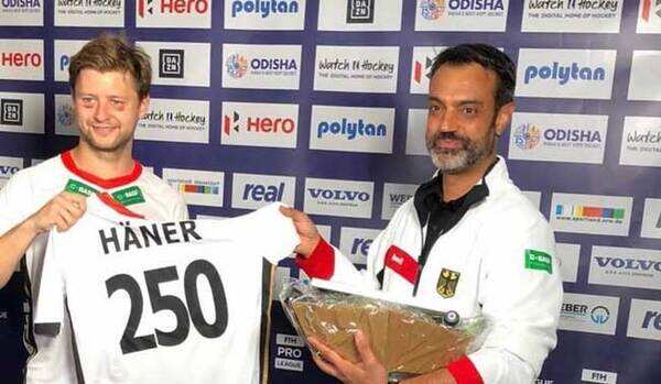 International Hockey: An Olympic hockey champion and a Corona warrior ...