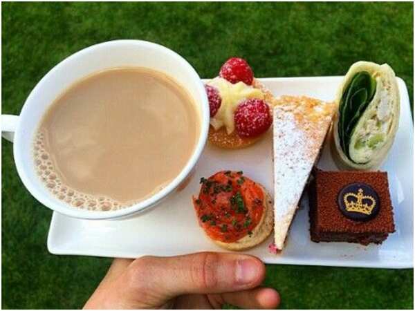 Queen Elizabeth's favourite tea includes a cuppa of Assam and ...