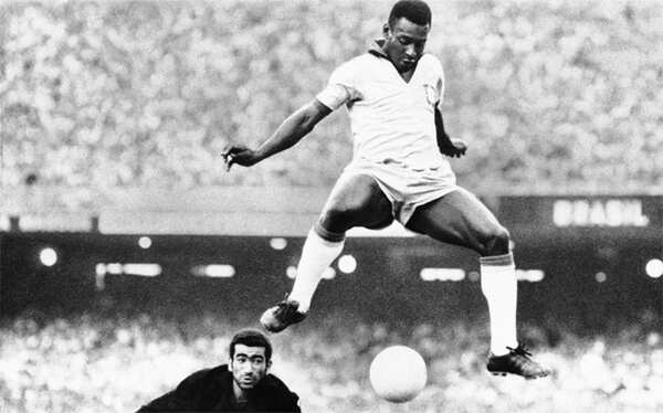 Pele birthday: Football legend Pele still laughing as he turns 80 ...