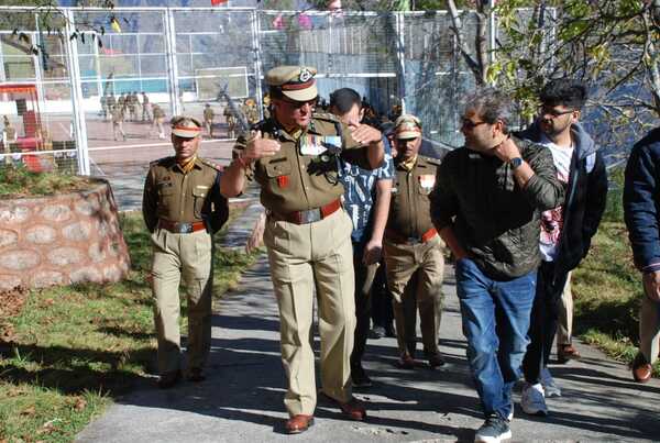 Vishal Bhardwaj visits ITBP institute in Auli while location scouting ...