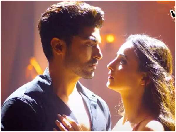 Hottest Romantic Songs 2019 - Indipop | Hindi Movie News - Times of India