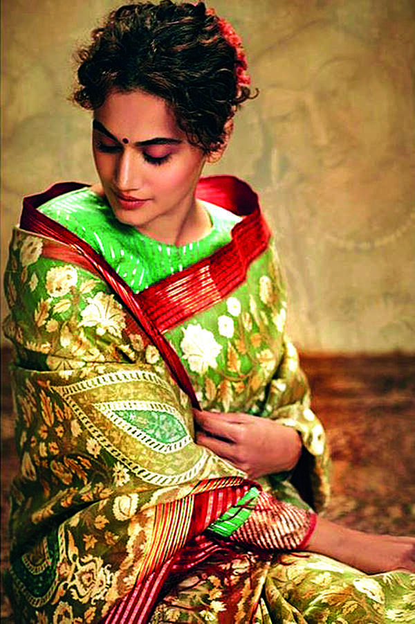 Sari is the ultimate festive choice in pandemic year - Times of India