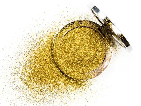 Rev up your festive look with gold make-up - Times of India