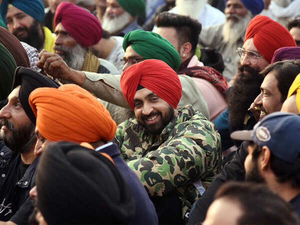Enjoy The New Punjabi Music Video For Dabdaba By R Nait Enjoy The New Punjabi Music Video For Dabdaba By R Nait