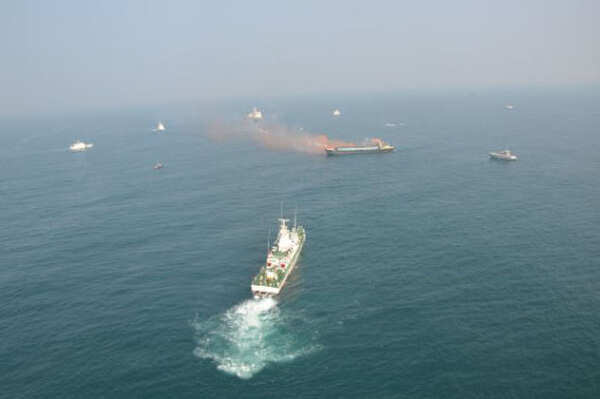 Karnataka: Coast Guard simulates mass rescue operation off Mangaluru ...