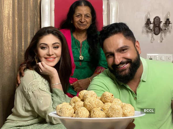 Bigg Boss 13's Shefali Jariwala celebrates Makar Sankranti with husband ...