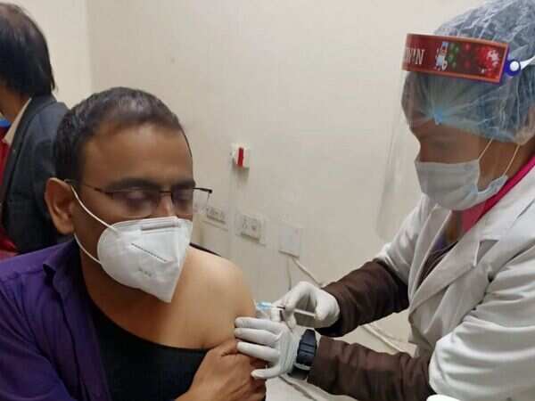 Bengaluru doctor with double kidney transplant takes jab, backs it ...