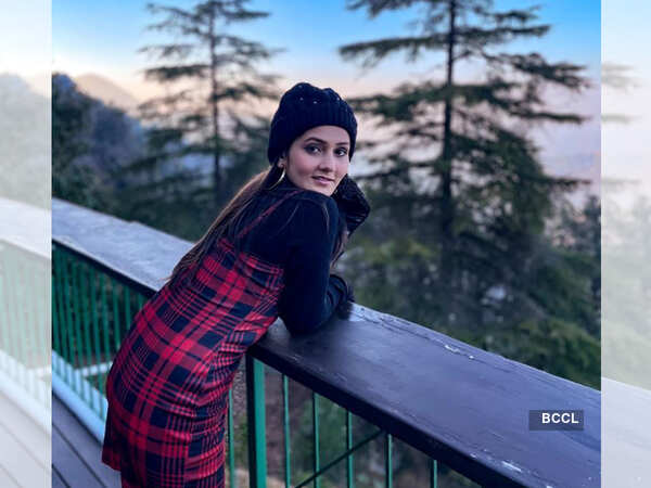 Kritika Sharma is loving her maiden trip to the mountains - Times of India