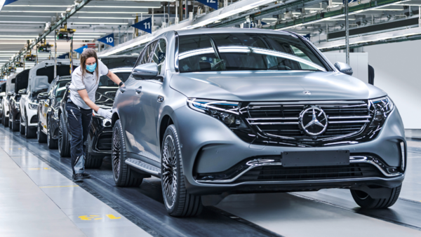 Mercedes-Benz crosses 50 million vehicle production landmark - Times of ...