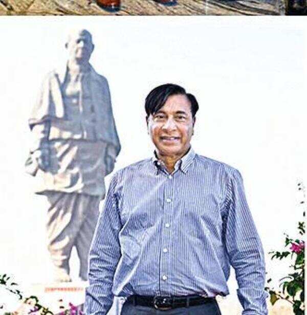 Mittal meets PM, to invest Rs 45k cr-Rs 65k cr | Ahmedabad News - Times ...