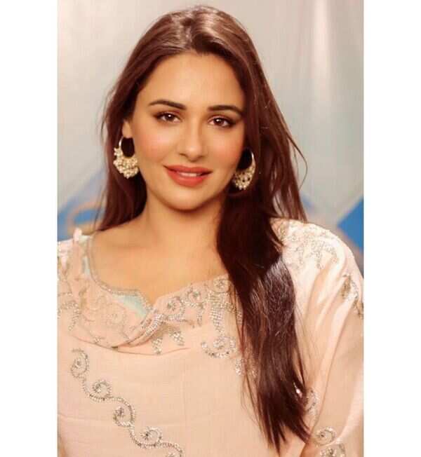 International Women’s Day: Here’s how Neeru Bajwa, Sargun Mehta and ...