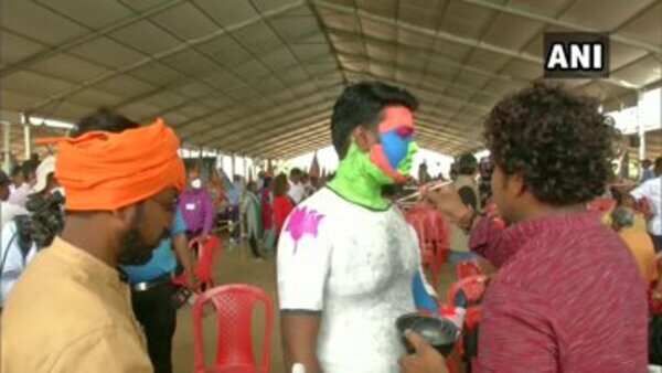 PM Modi in Purulia, West Bengal: TMC says 'khela hobe', BJP says 'vikas hobe' | India News ...