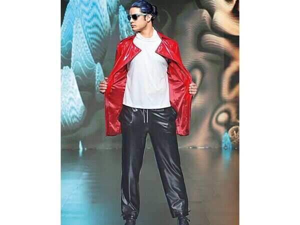 Phygital fashion showcase comes to a grand close - Times of India