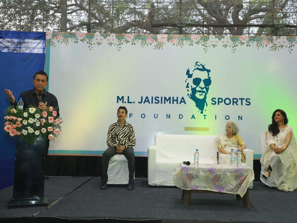Sunil Gavaskar chokes while remembering Jaisimha | Hyderabad News - Times of India