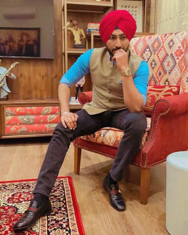 Experience The New Punjabi Music Video Koka By Amar Sehmbi & Jasmeen Akhtar