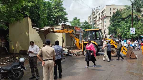 Thane: TMC cracks down on 13 unauthorised constructions | Thane News ...