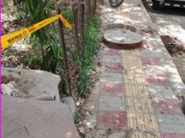 Delhi Sagarpur News: Grenade found inside drain in southwest Delhi ...