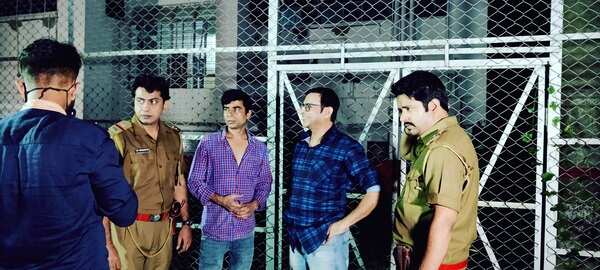 Joy Sengupta, Anindya Banerjee shoot for upcoming thriller in the city ...