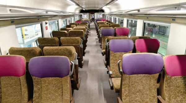 Exclusive: New Vande Bharat Express trains to have these features for ...
