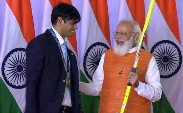 Have you learnt Punjabi, PM asked Sreejesh; praised Mirabai for ...