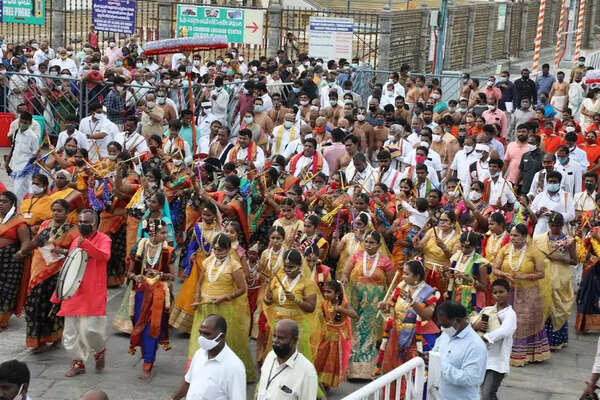 Tirupati: TTD chairman launches Navaneetha Seva on Gokulashtami eve at ...