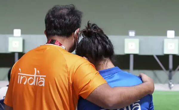 Ronak Pandit: Manu Bhaker not ready to compete, she has technical ...