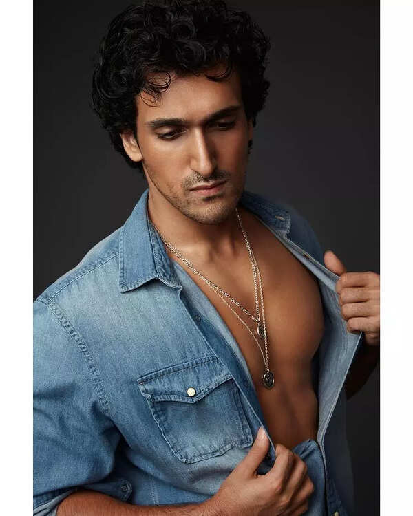 Govinda's son Yashvardhan Ahuja is quite a debonair - Times of India