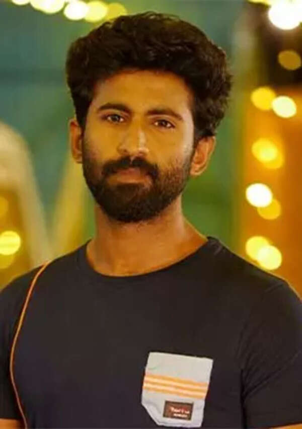 Amigo Garage Movie Review: A middling gangster drama that also works as ...