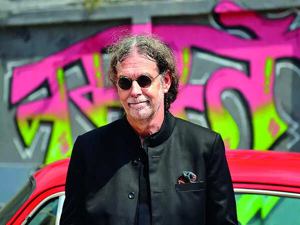 Germany: A new mural in Paharganj to mark Germany’s 31st reunification ...