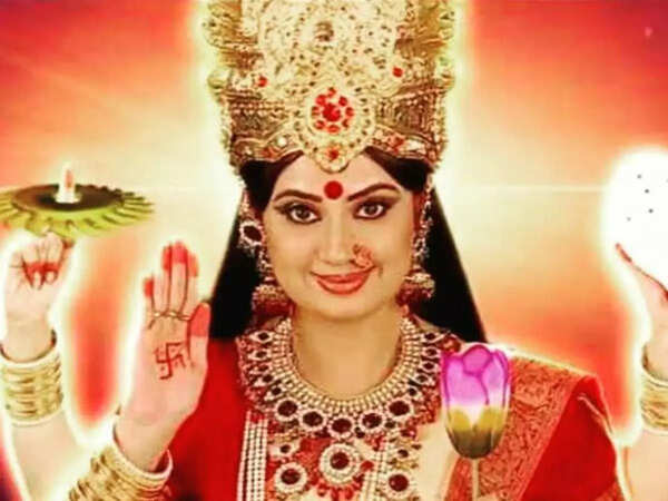 Shalini Kapoor recalls celebrating Durga Puja in Kolkata and also ...