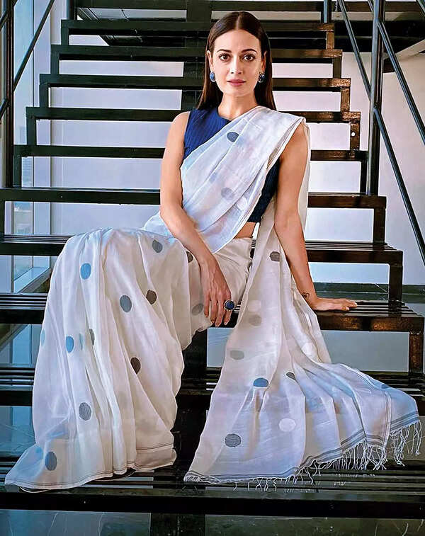 From lush silks to buttery cottons: Flaunt Indian weaves to make a ...