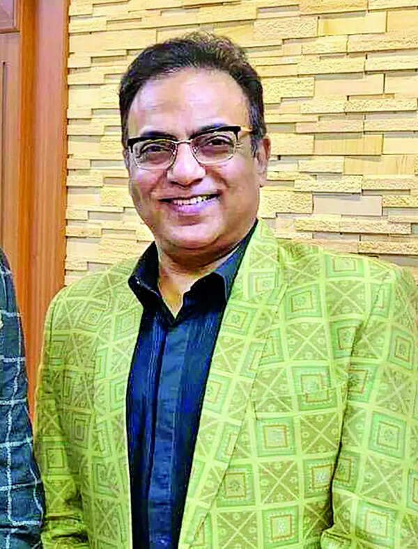 Film fraternity upbeat about big screen releases, audiences throng ...