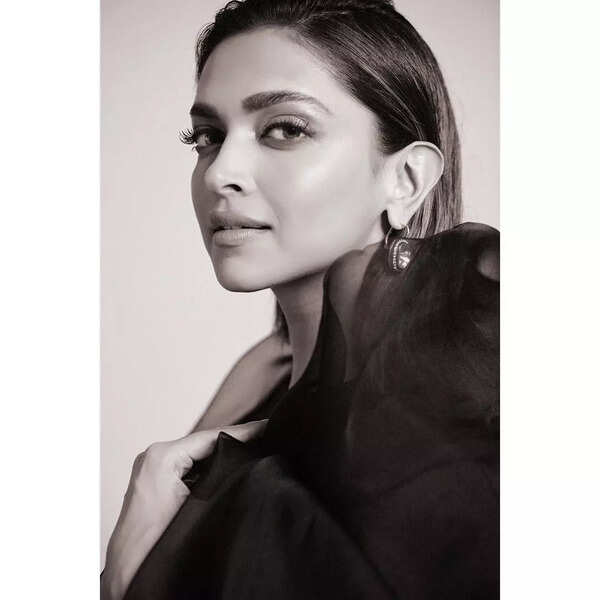 Victoria Beckham and Deepika Padukone's banter on Instagram leaves fans ...