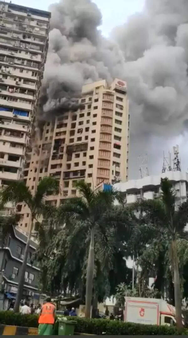 Mumbai: Six dead, 15 injured in fire at 20-storey Kamala building in ...