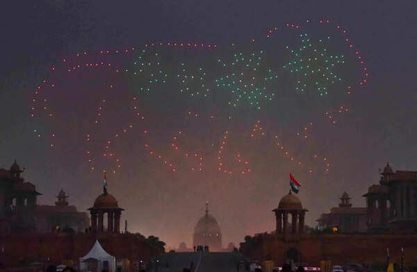 Drone show: IIT alumni startup raced against time, set to mesmerise ...