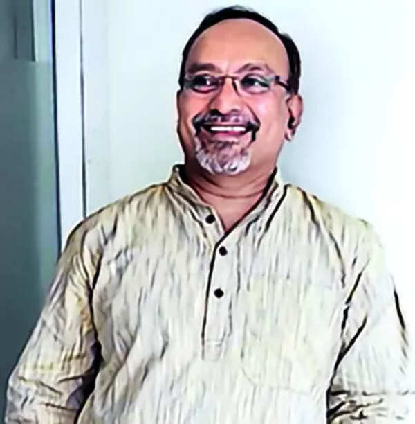 Local singers, live locations add to Gilky’s charm | Kannada Movie News ...