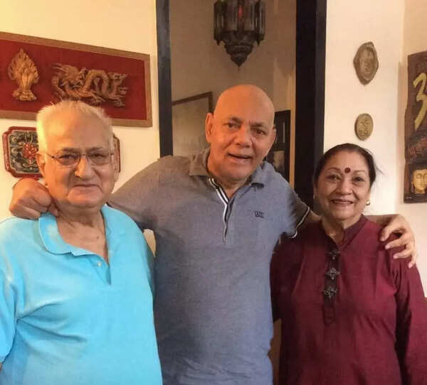 Ravi Tandon was a fine director and perfect gentleman, recall Anwar Ali ...