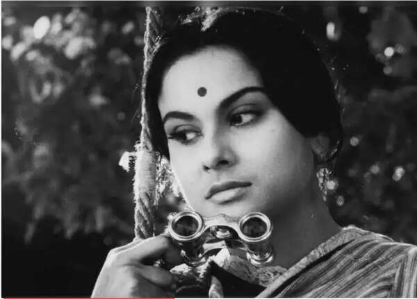 Madhabi Mukherjee returns to shoot after two years with a solo ...