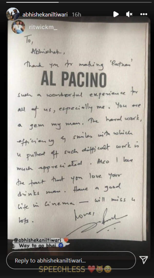 Shah Rukh Khan pens a heartfelt letter for 'Pathaan' crew member ...