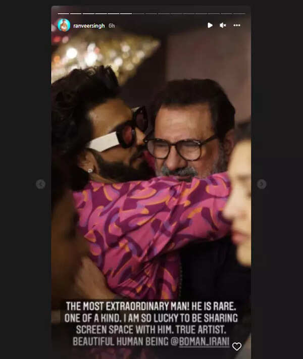 Ranveer Singh shares photos from 'Jayeshbhai Jordaar' cast and crew ...