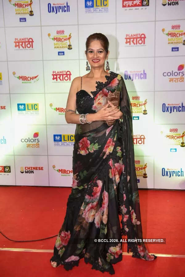 Resham Tipnis Photos | Resham Tipnis Images | Resham Tipnis Pictures ...