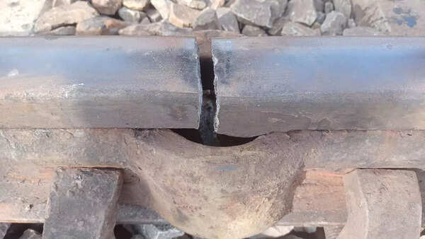 Alert keyman averts train accident in Tamil Nadu | Chennai News - Times ...