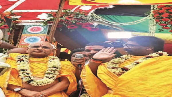 Rath Yatra: Rath Yatra: Lakhs Throng Streets As Chariots Roll Out After ...